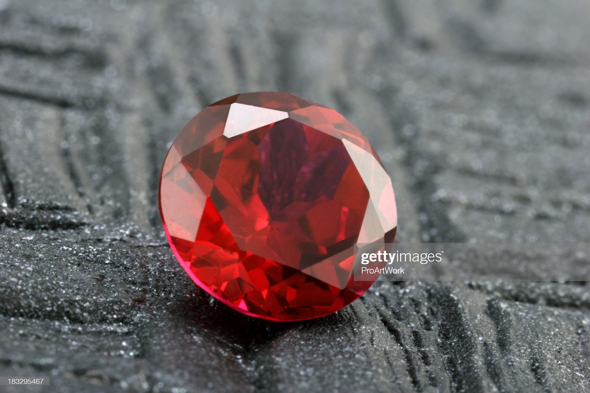 Gemstones Found in Sri Lanka - NGJA